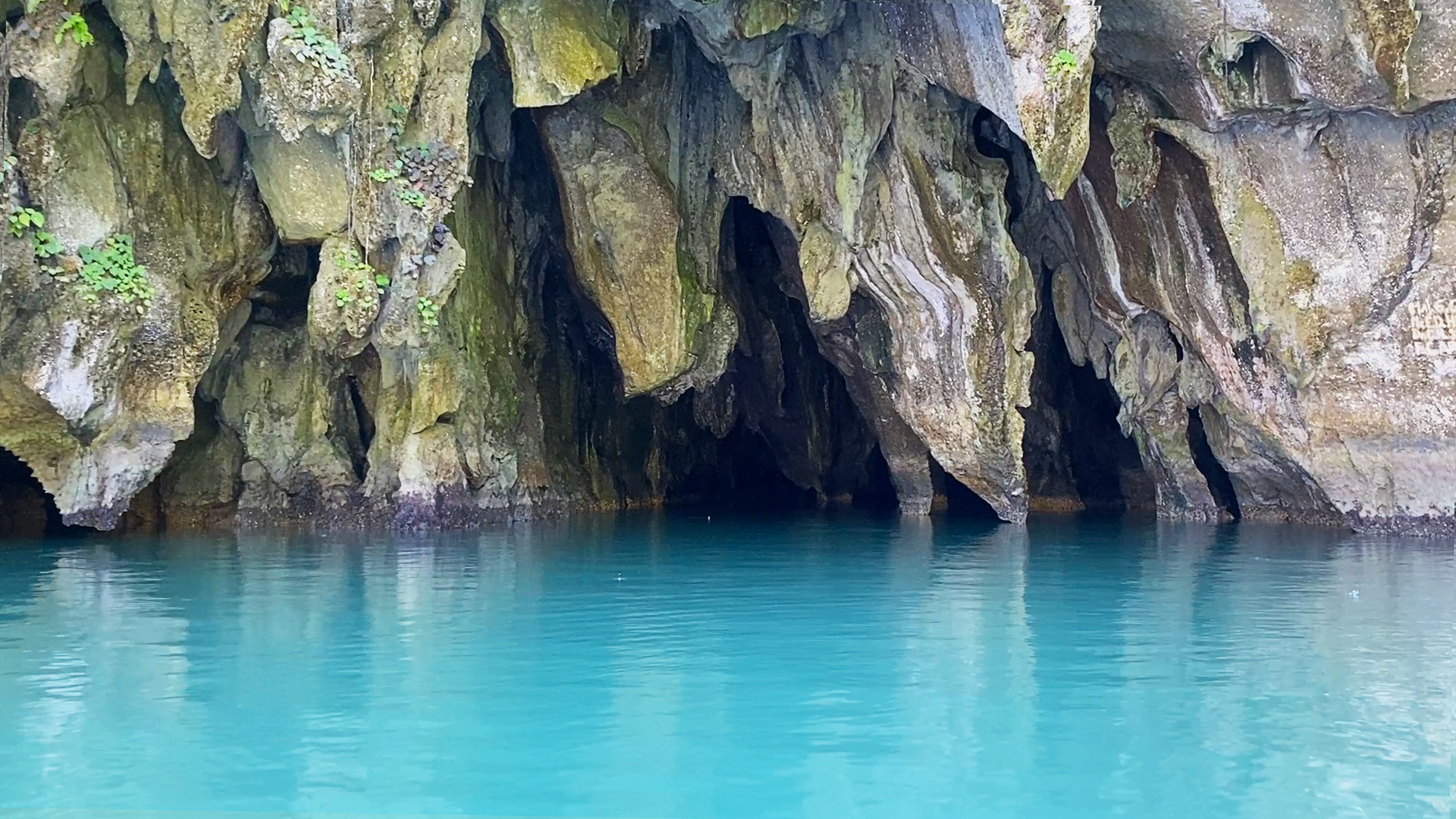 Puerto Princesa Underground River Travel Guide (An Amazing Wonder of ...